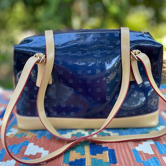 Arcadia | Bags | Stunning Arcadia Made In Italy Bag Navy Blue Patent ...